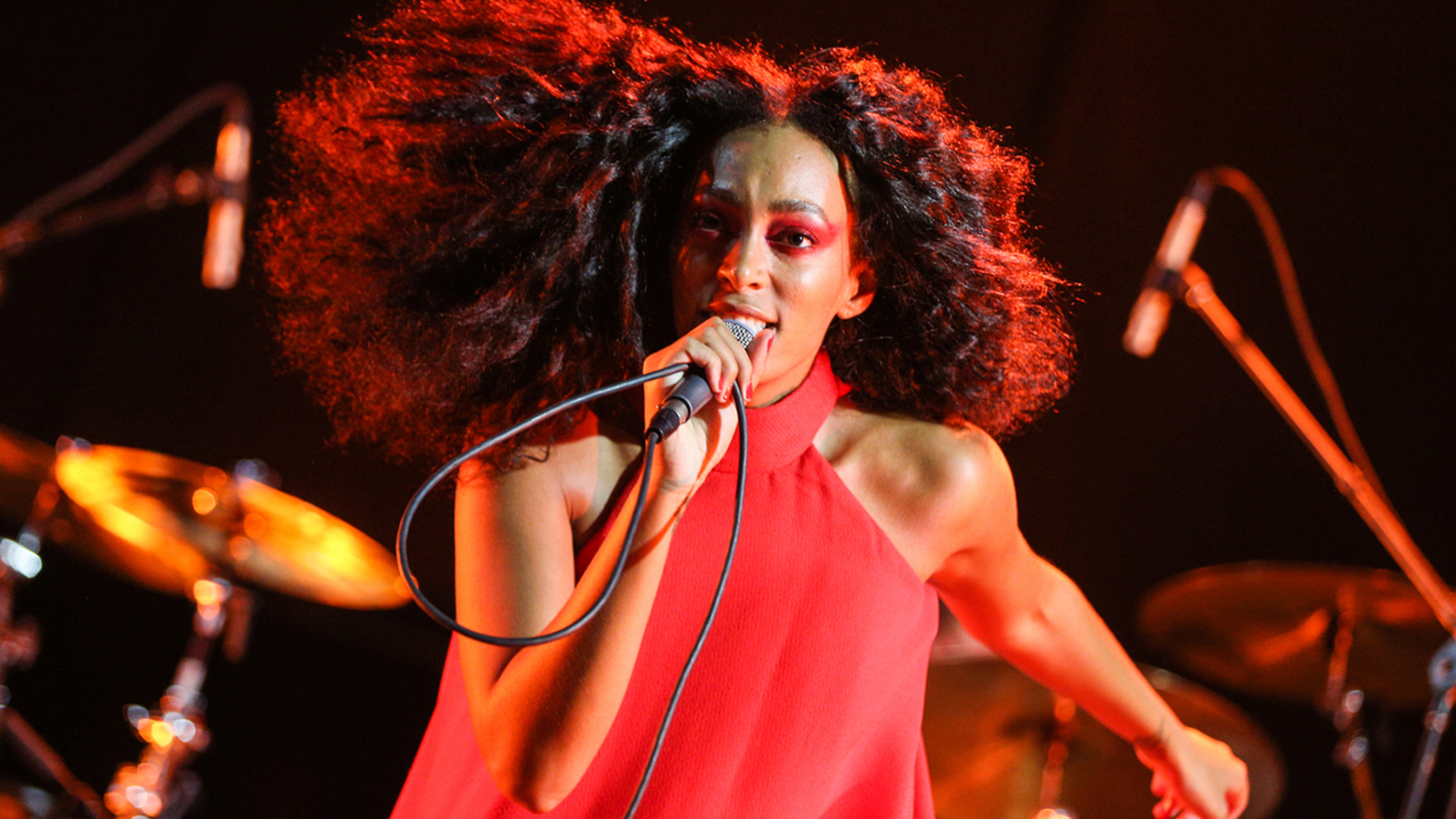 Solange Knowles opens up about life with autonomic disorder in ...