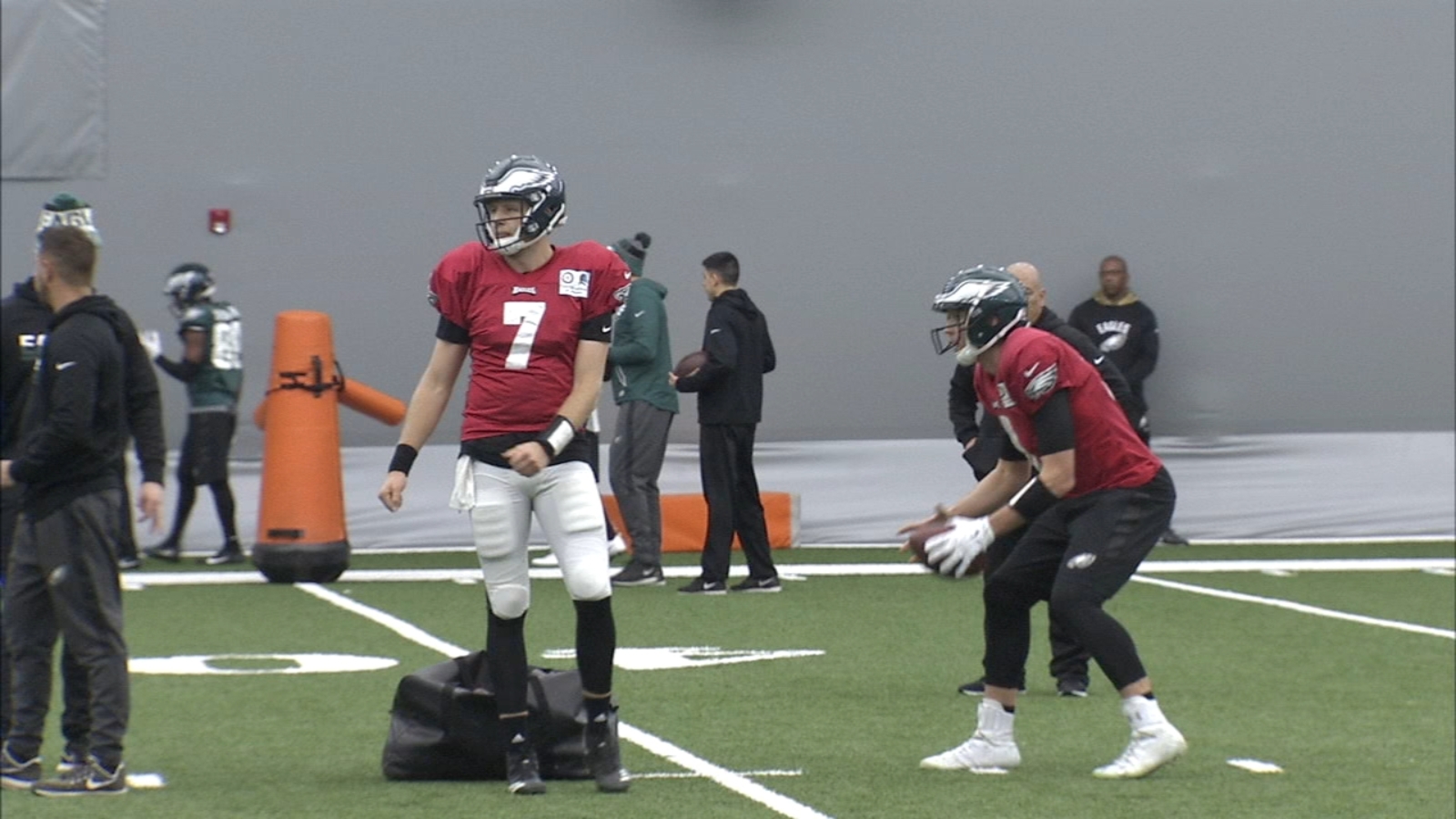 Sports Flash: State of the Eagles heading into playoffs - 6abc Philadelphia