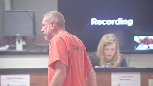 Man found with guns at Hyatt walks out of jail after posting bond ...