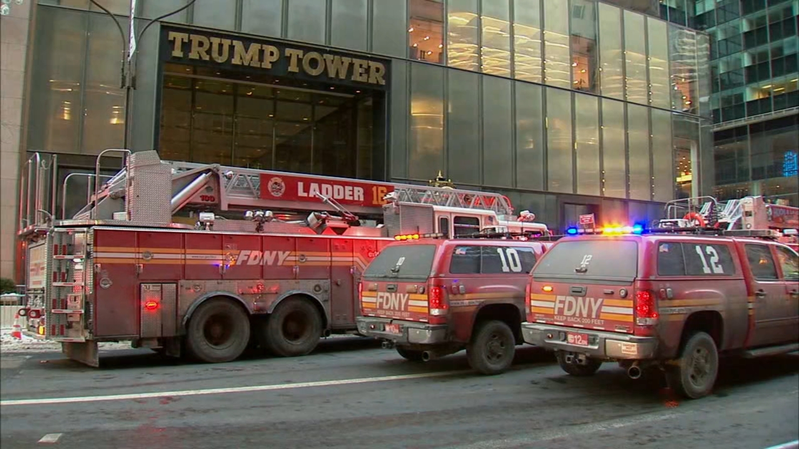 Small fire on roof of Trump Tower building in Midtown Manhattan, 2 ...