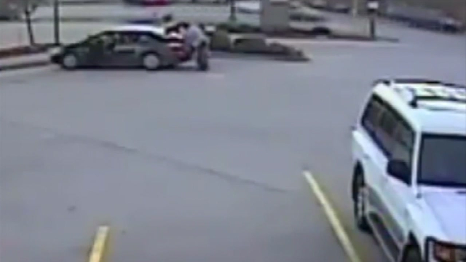 Teen shoved into car trunk outside Popeyes on Tomball Pkwy - ABC13 Houston