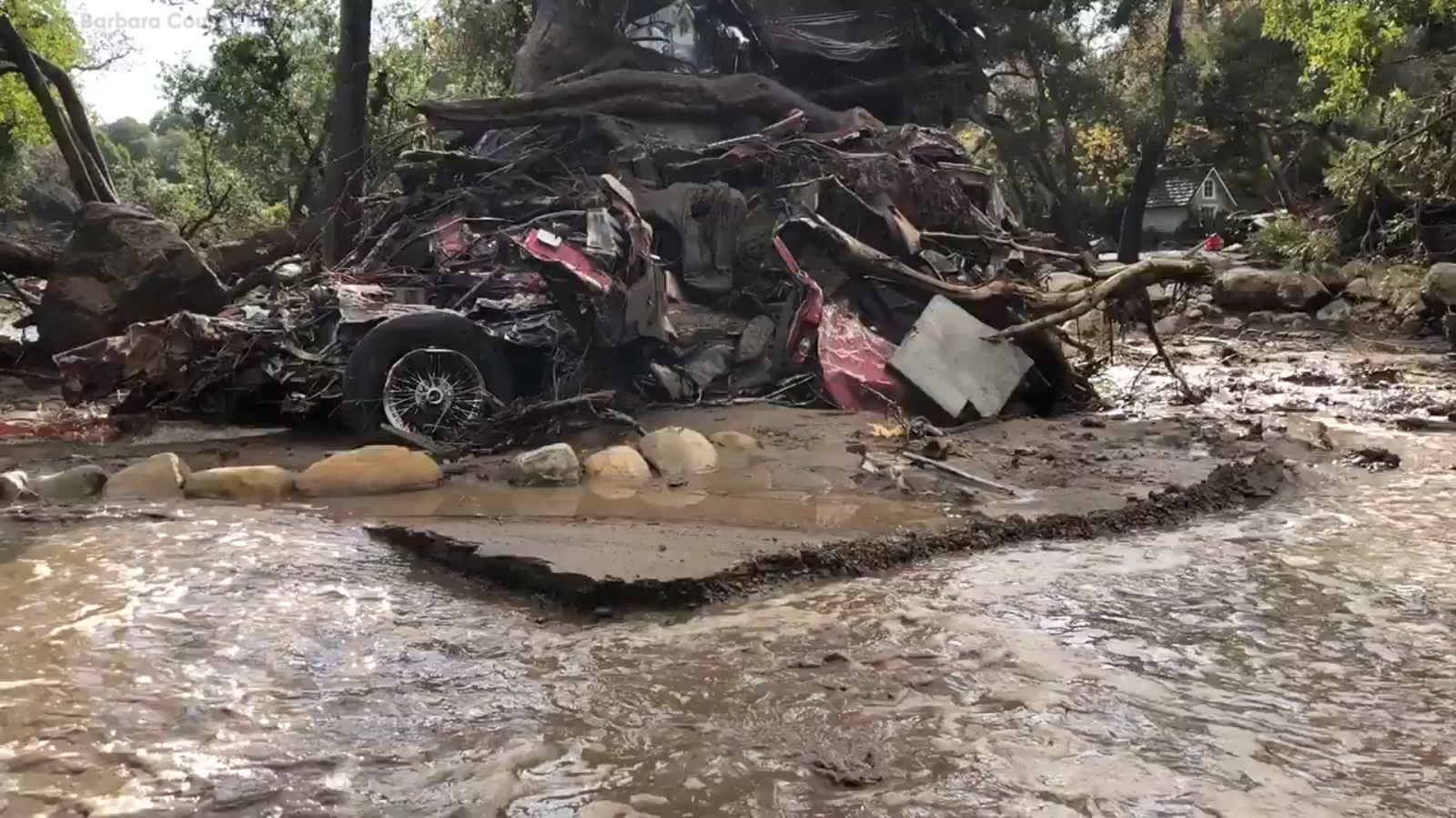 Mangled car, destroyed homes show mudslide devastation - ABC13 Houston