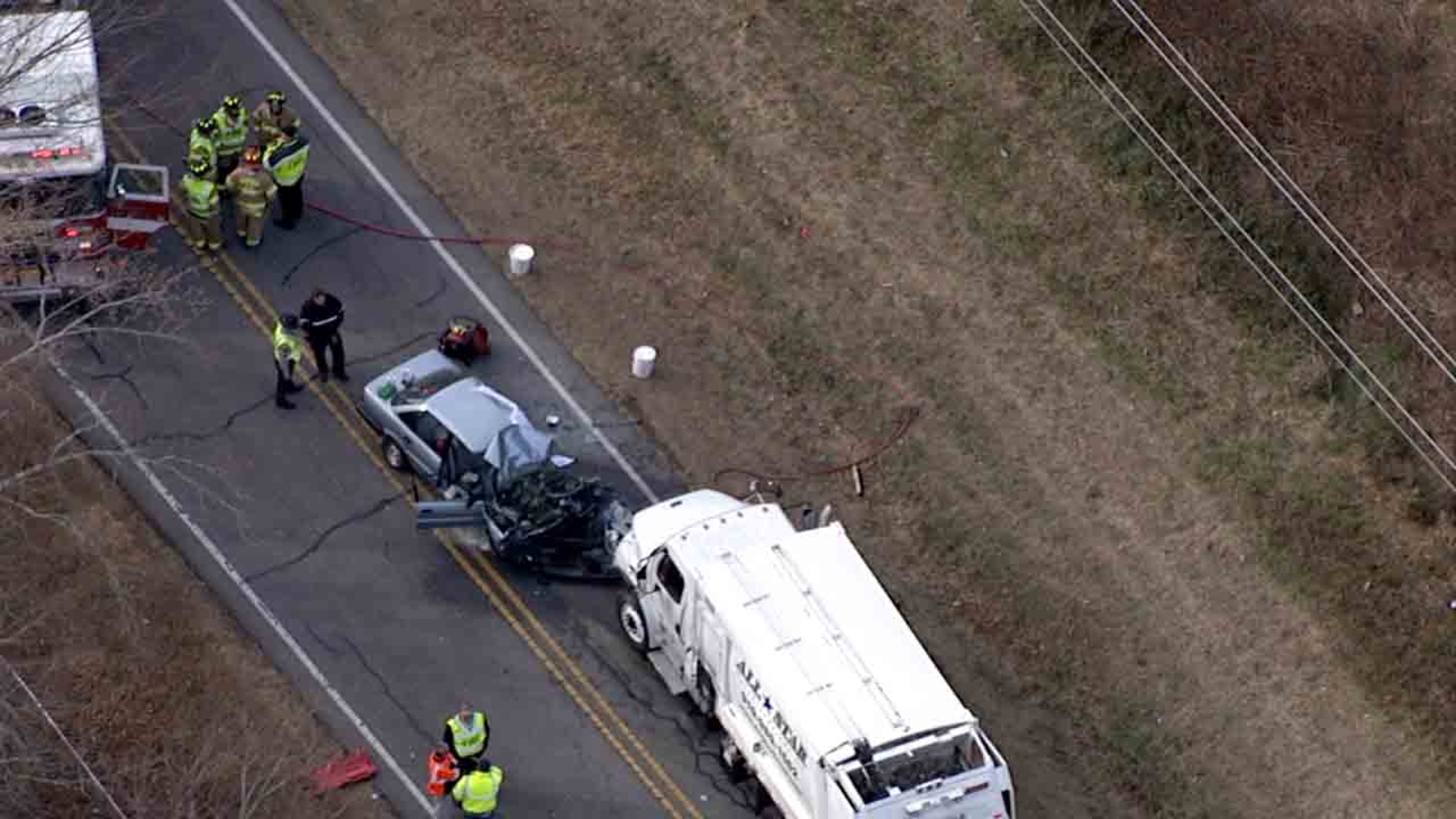 Deadly head-on crash closes Old Stage Road in Wake County - ABC11 ...