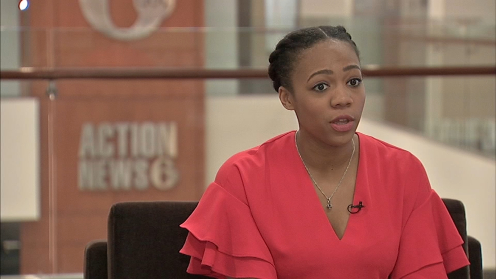 Local actress makes debut in Philly Les Miserables - 6abc Philadelphia