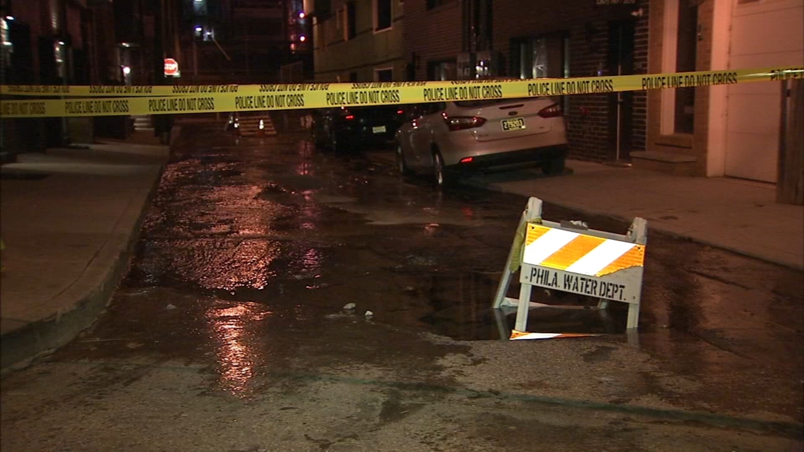 South Philadelphia residents deal with water main break - 6abc Philadelphia