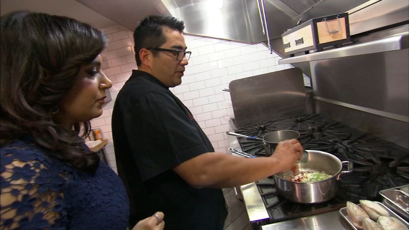 6 Minute Meals: Chef Garces Clam Chowder - 6abc Philadelphia