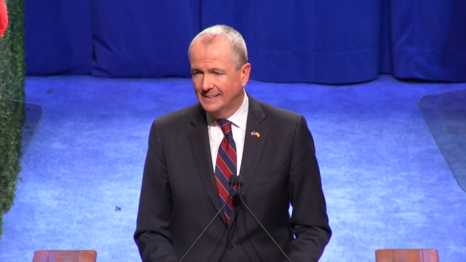 Democrat Phil Murphy, former Wall Street executive, sworn in to replace ...