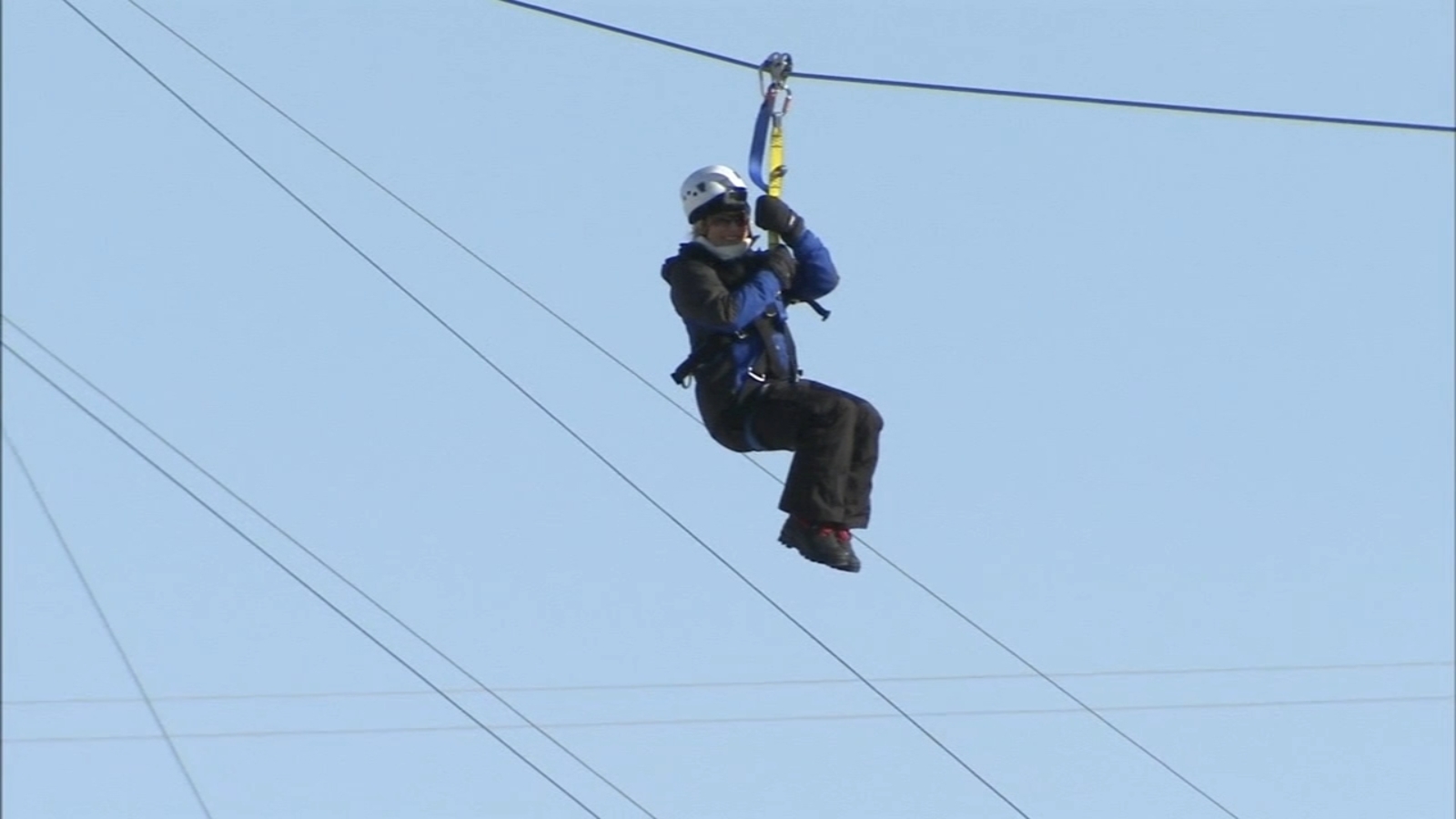 Sarah Bloomquist flying high on zip line in Minneapolis - 6abc Philadelphia
