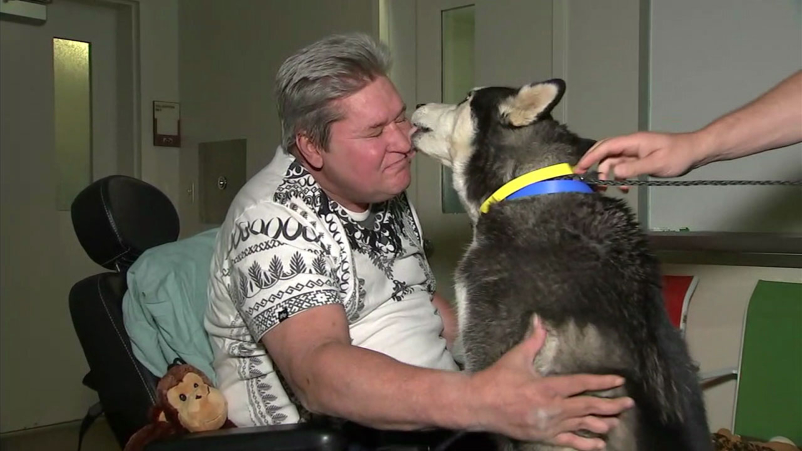 San Bernardino man reunites with service dog after woman gives him up ...