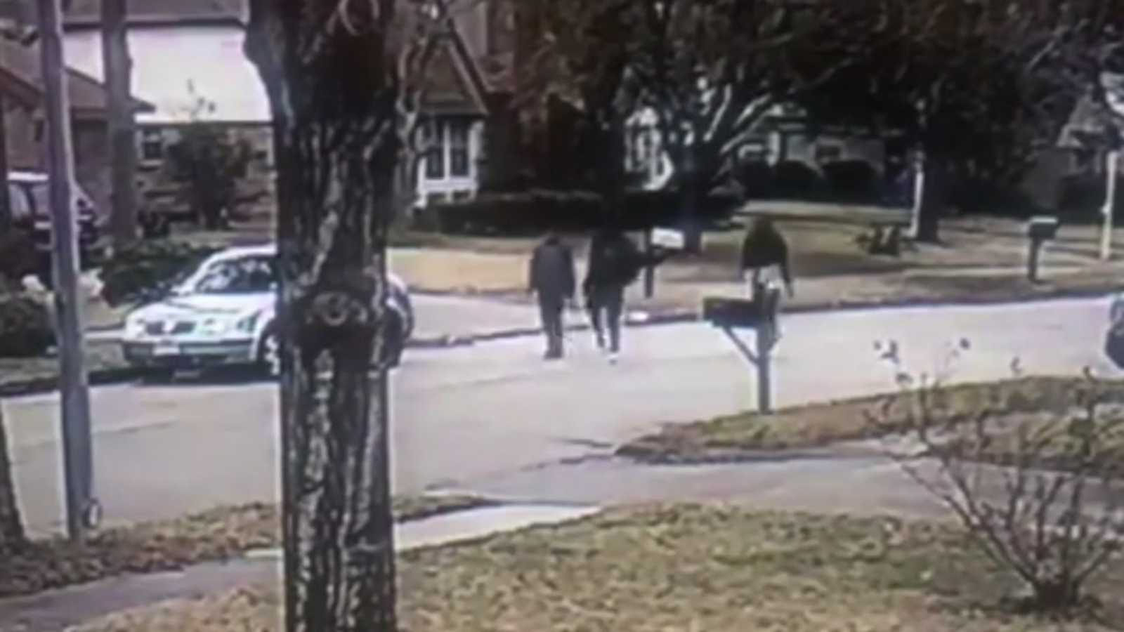 Carjacking caught on camera near deadly theft in NW Harris Co. - ABC13 ...