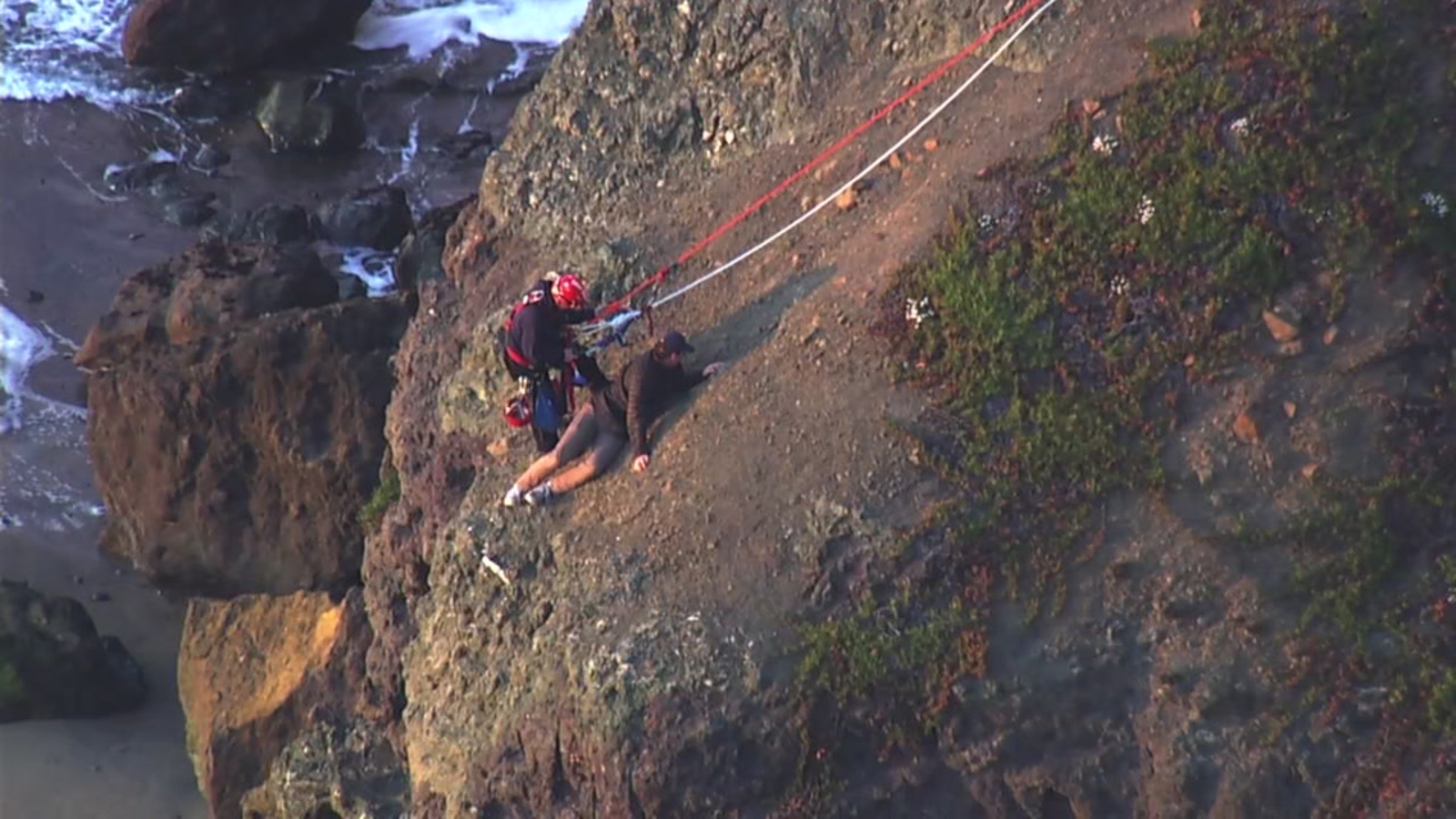 Crews rescue man from cliff at San Francisco's Lands End - ABC7 San ...