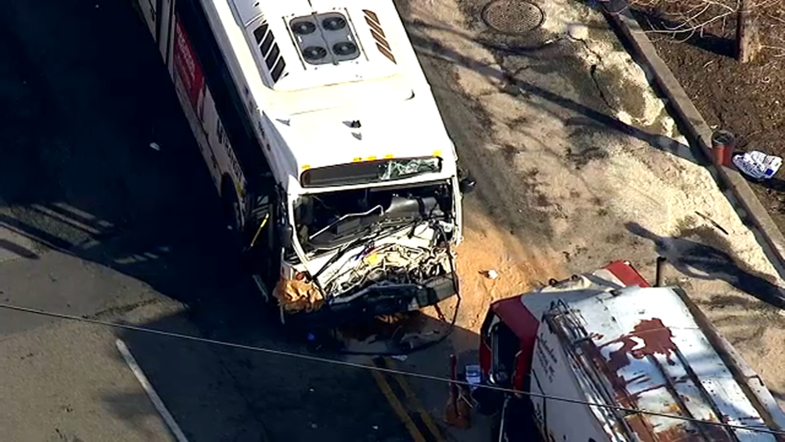 1 dead, 4 injured in head-on collision between New Jersey Transit bus ...