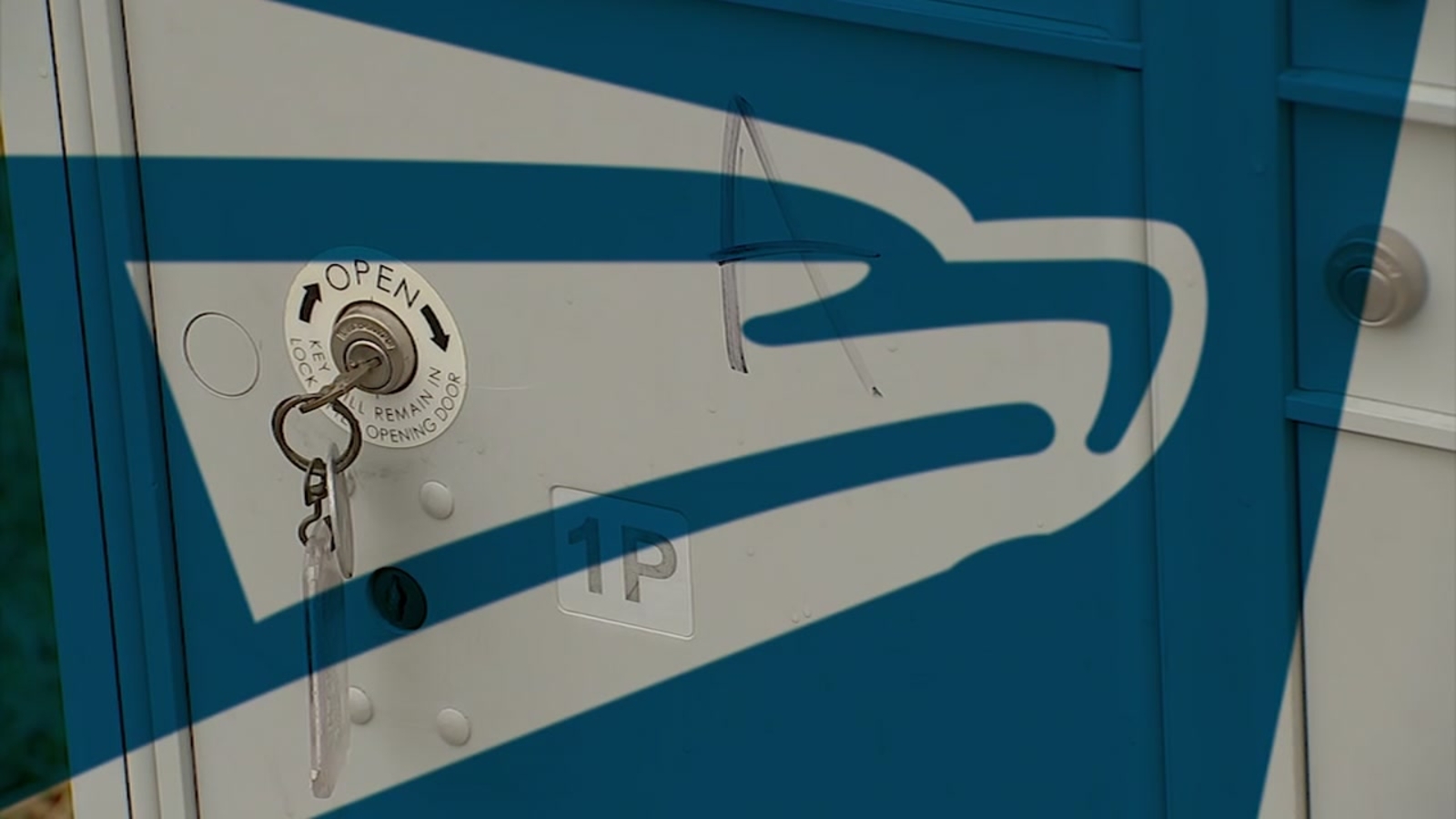 'POSTAL DISSERVICE': Missing mail delivers an arrest to police - ABC13 ...