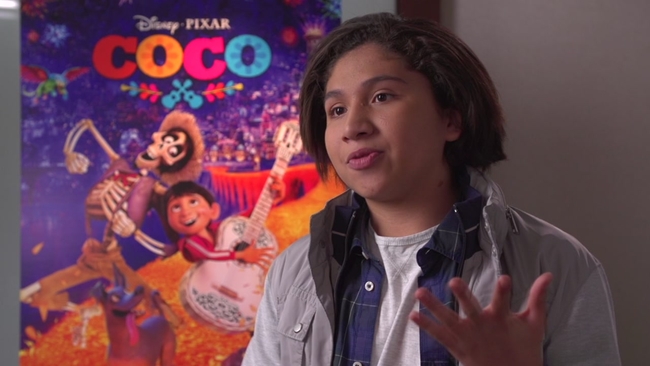 3-year-old Texas boy channels Miguel in 'Coco' photo shoot - ABC13 Houston