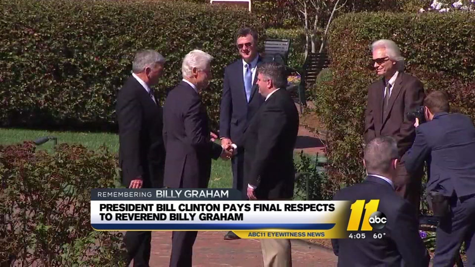 Bill Clinton pays respects to Billy Graham - ABC11 Raleigh-Durham