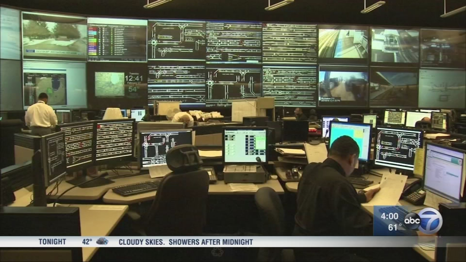 CTA adding 1,000 new cameras, improving lighting at stations as part of ...