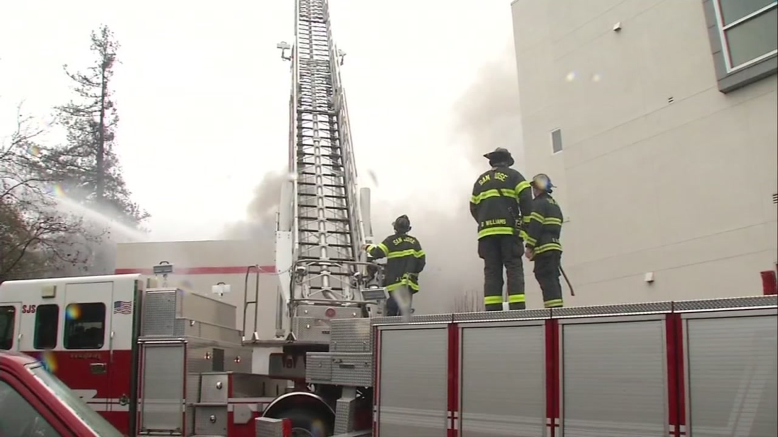 Crews Continue Battling 2 Alarm Fire At Vacant Commercial Building In