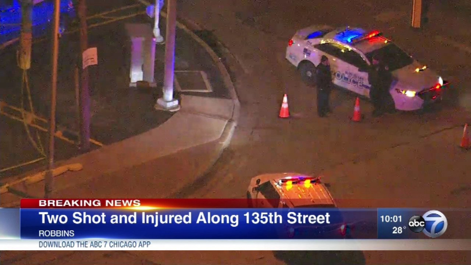 2 shot in mile-long crime scene in Robbins - ABC7 Chicago