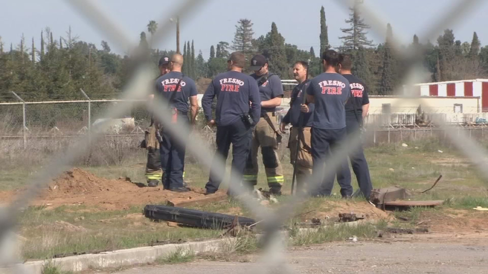 Fresno fire officials investigate fire in West Central Fresno - ABC30 Fresno