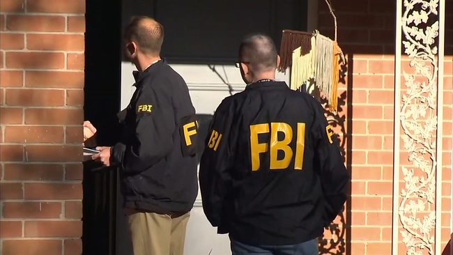 Officials: 2 people injured in apparent explosion in Austin - ABC7 New York