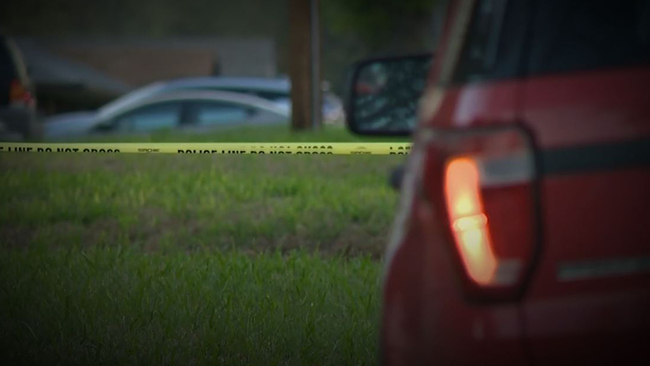 Neighbors of Austin explosion victims speak out after blast - ABC7 Chicago