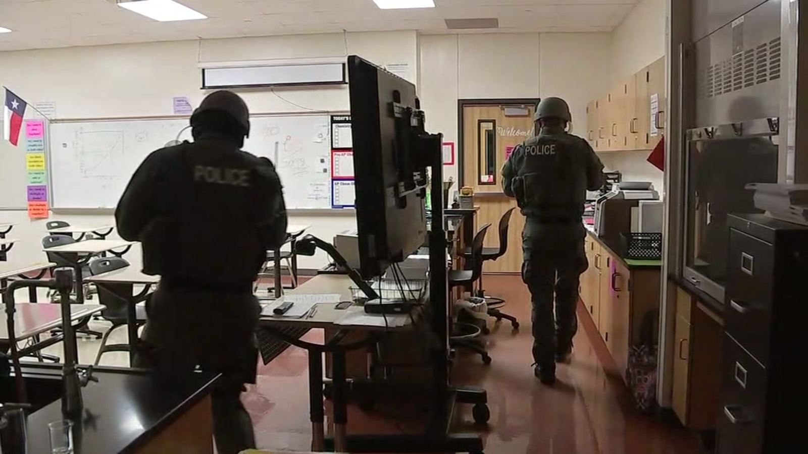 No spring break for Texas City SWAT team practicing active shooter ...