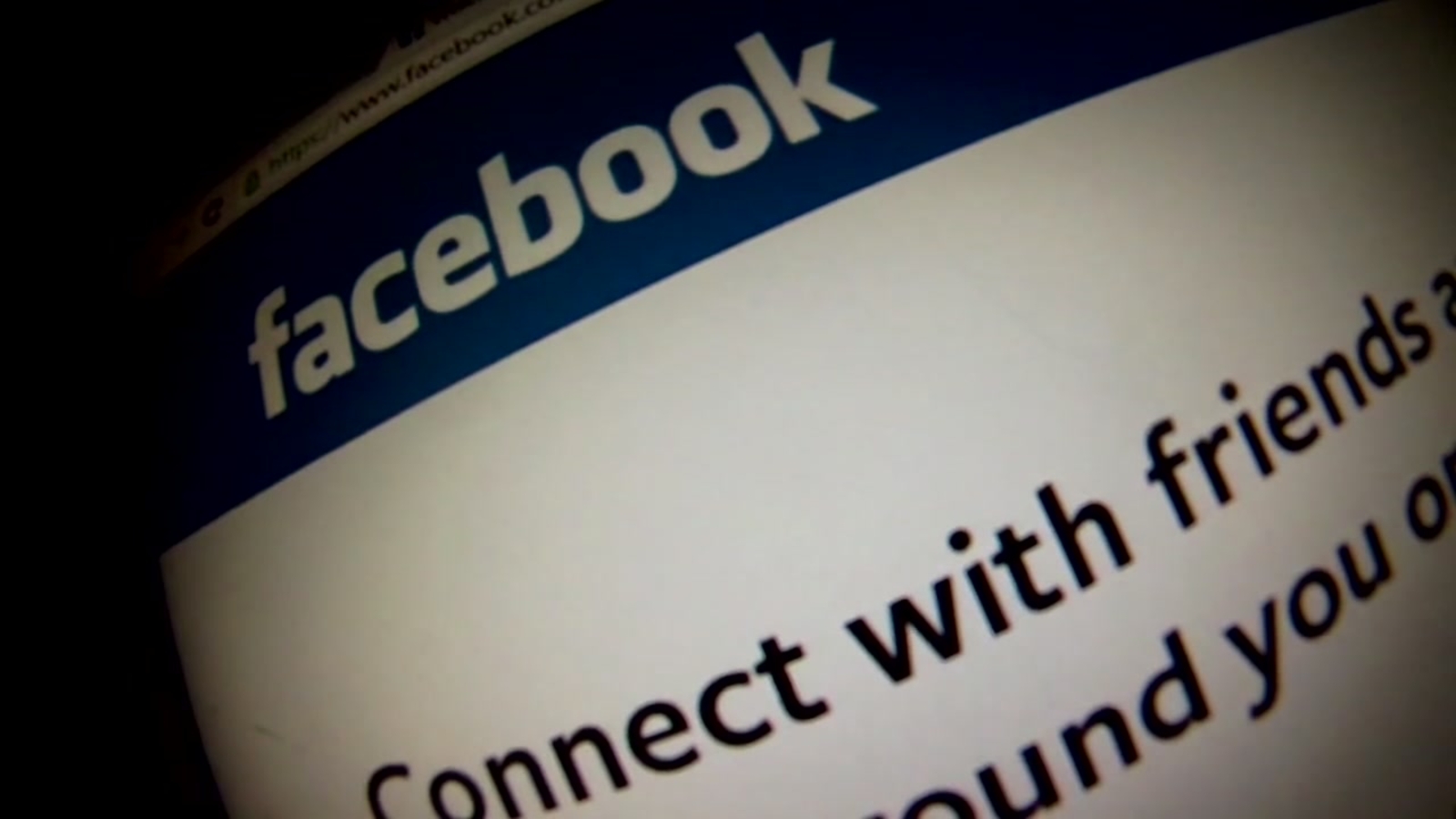 Facebook CEO Mark Zuckerberg admits mistakes, outlines steps to protect ...