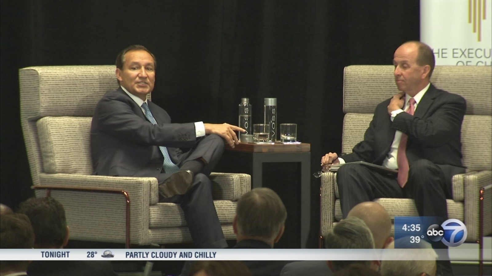 United Airlines CEO promises change after high-profile incidents - ABC7 ...