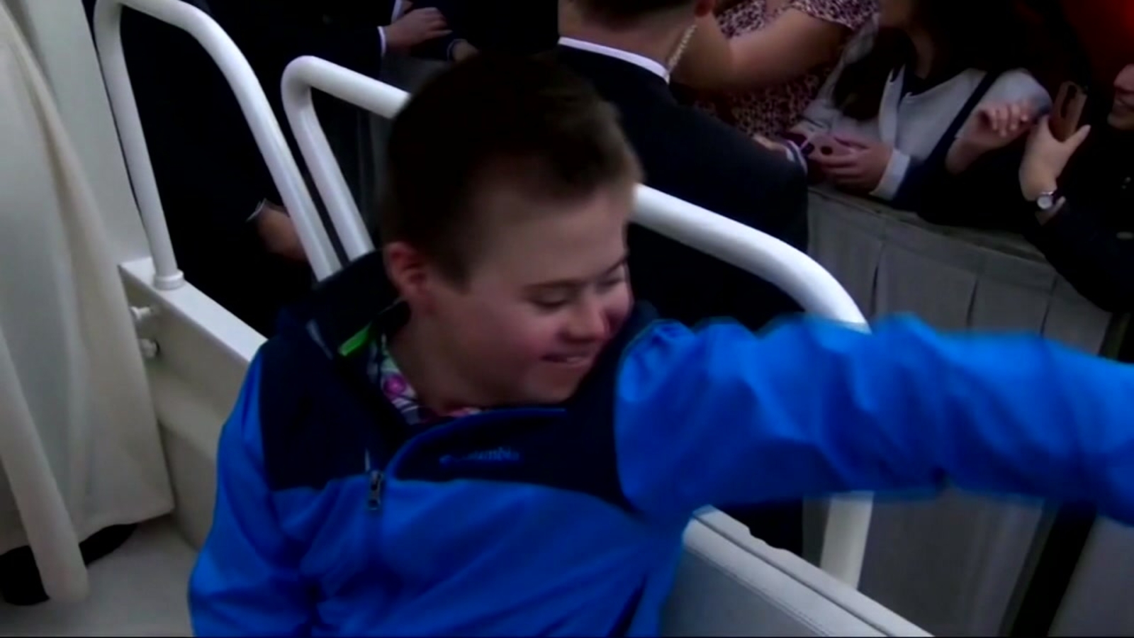 Pope makes boy's dream come true in Vatican City - ABC13 Houston