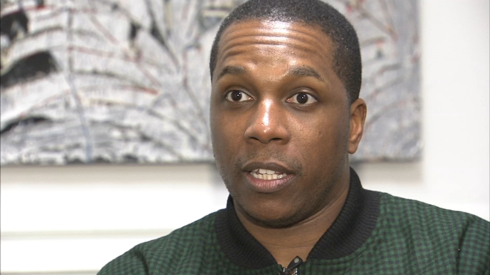 6abc's Sharrie Williams sits down with Leslie Odom Jr. - 6abc Philadelphia