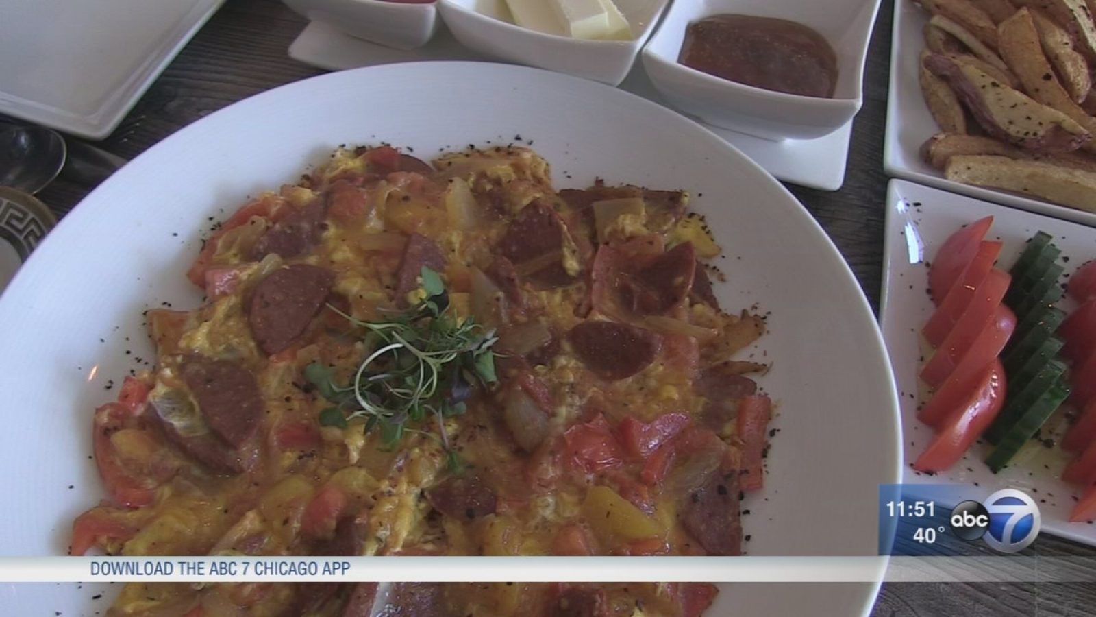 'Breakfast queen' Ina Pinkney covering the breakfast beat - ABC7 Chicago