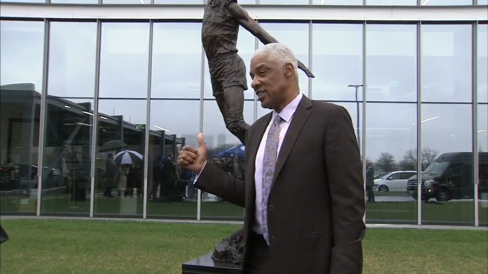 Julius Erving says Ben Simmons 'looks like he's got eyes in the back of ...