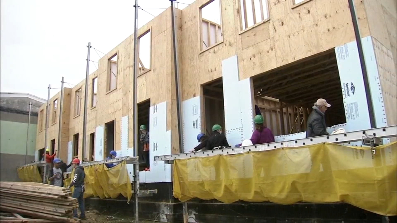 040618-wpvi-gov-habitat-build-article - 6abc Philadelphia