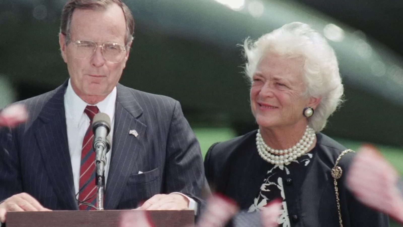 World leaders and friends offer condolences after former First Lady ...