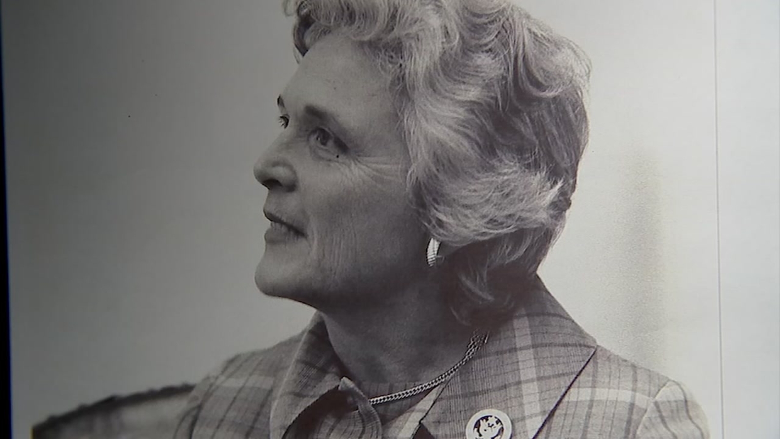 Longtime friend Pete Roussel remembers 'Bar' Bush - ABC13 Houston