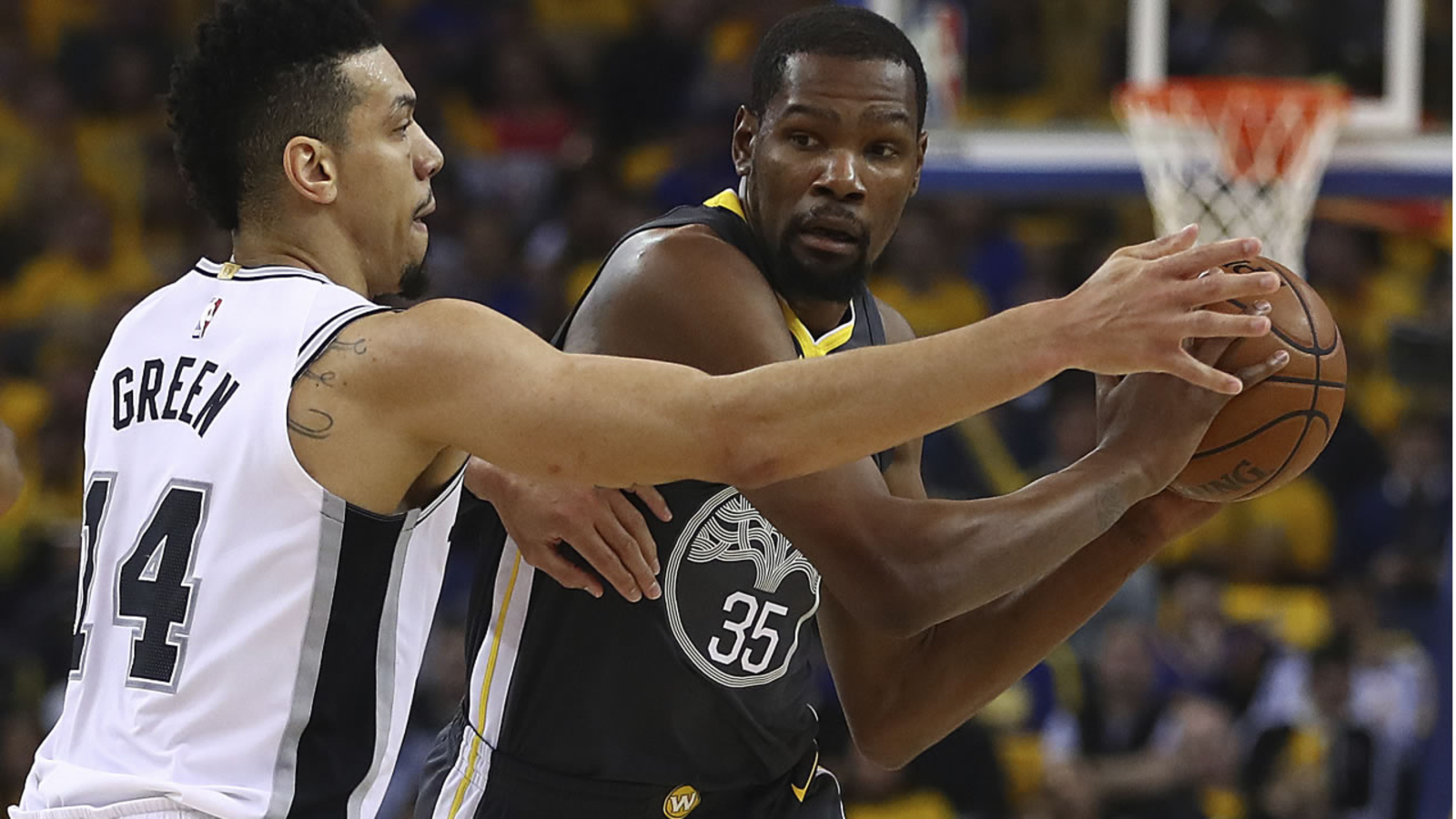 Golden State Warriors vs. San Antonio Spurs in Game 4 of the NBA ...