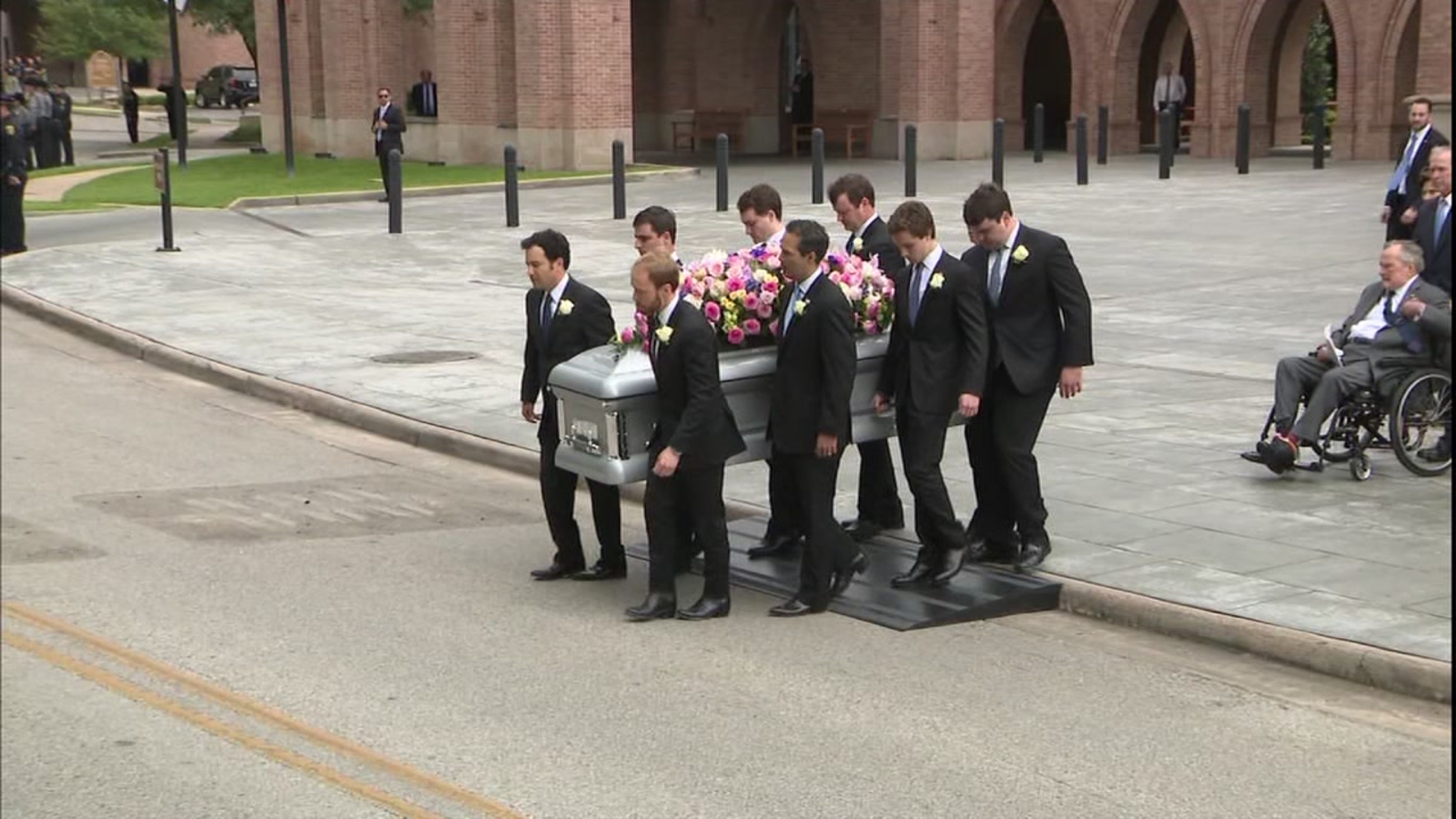 PHOTOS: Friends, family, dignitaries and VIP guests pay their respects ...