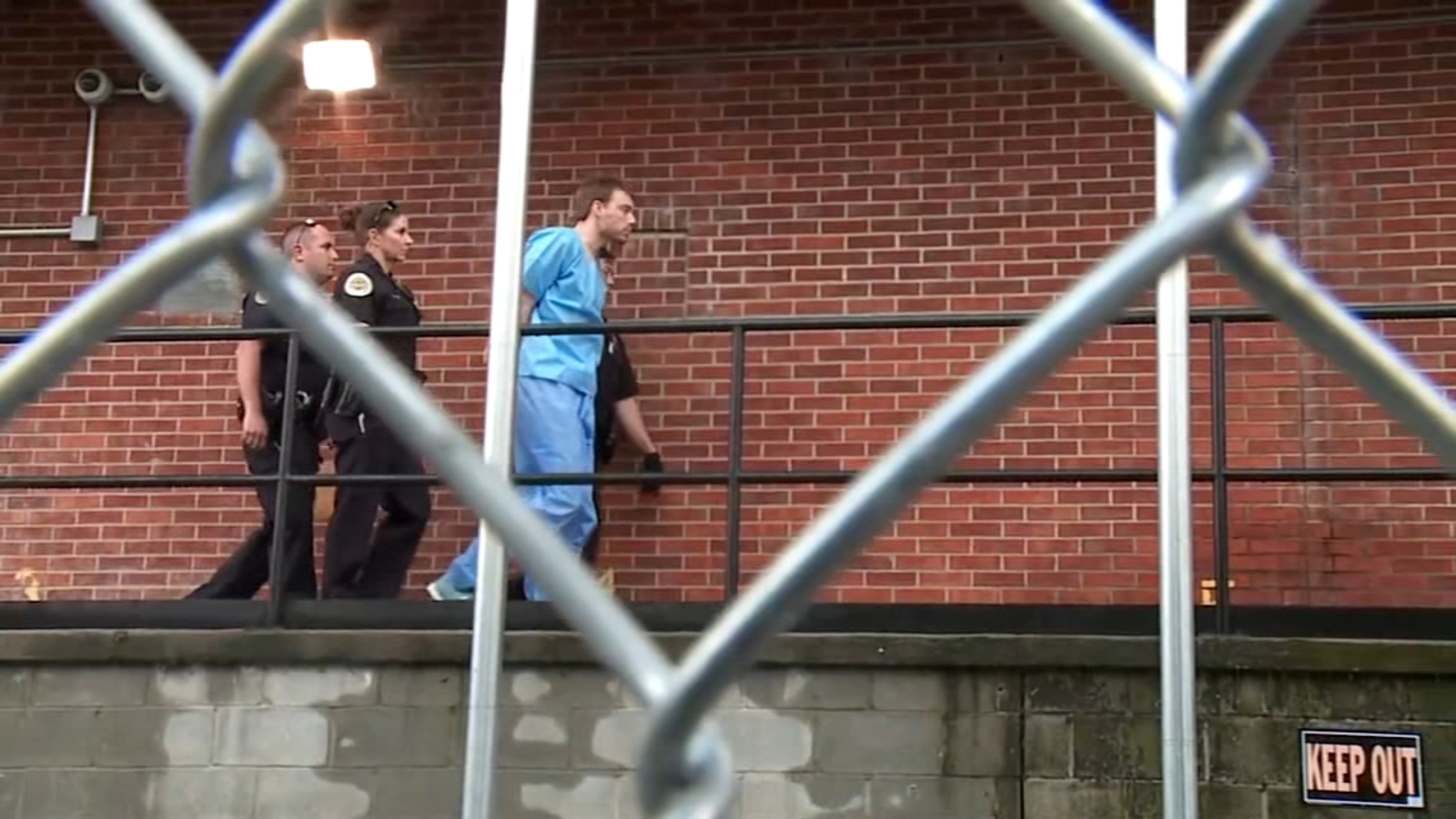 Tennessee Waffle House Shooting Suspect Travis Reinking Of Illinois