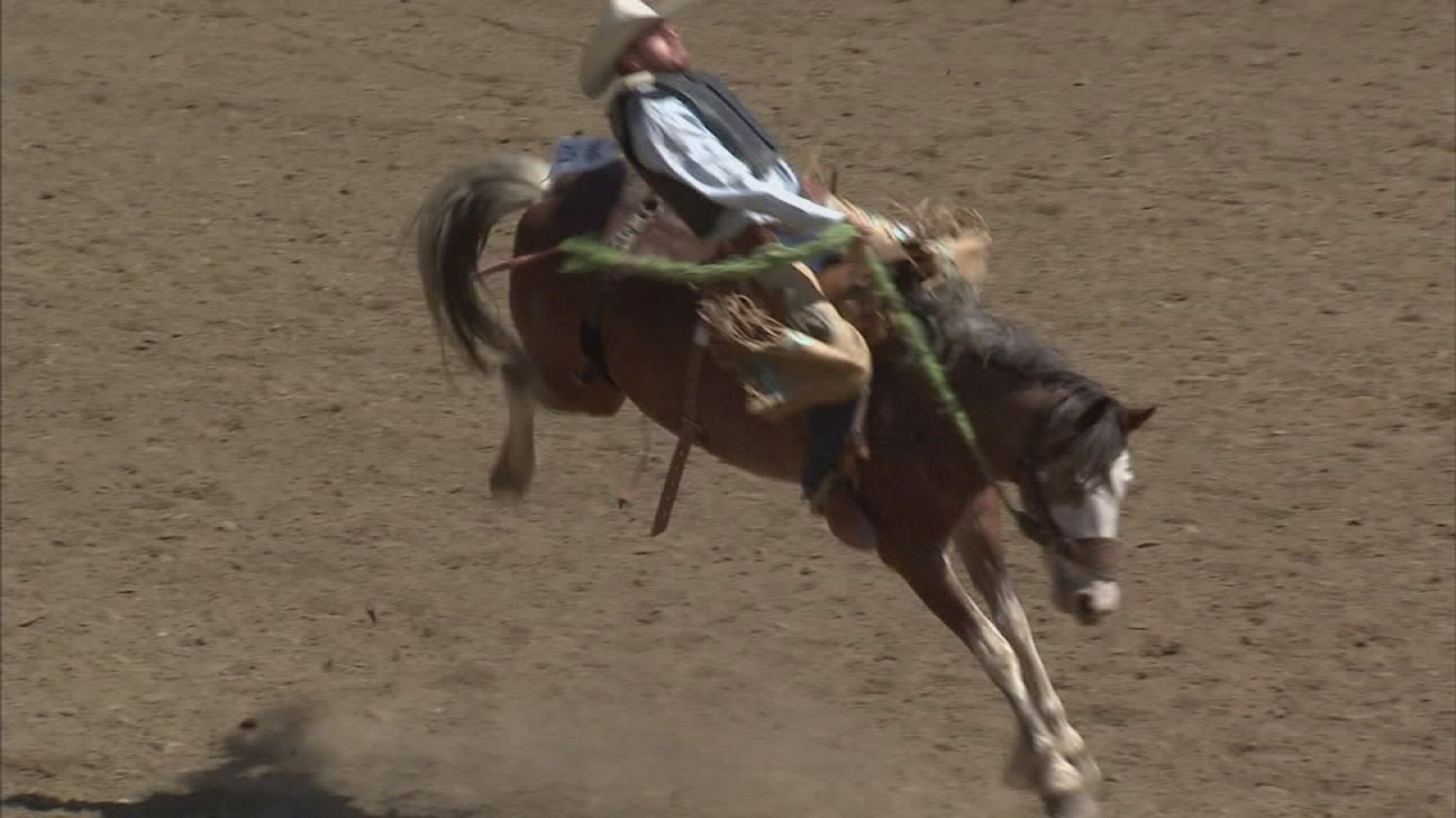 Big crowds expected on Clovis Rodeo Day 2 - ABC30 Fresno