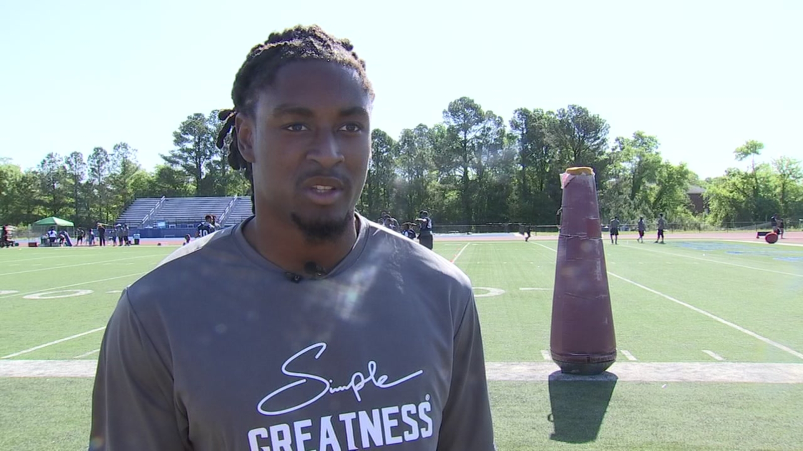 NFL stars in Raleigh for Tye Smith's 'Simple Greatness' youth football ...