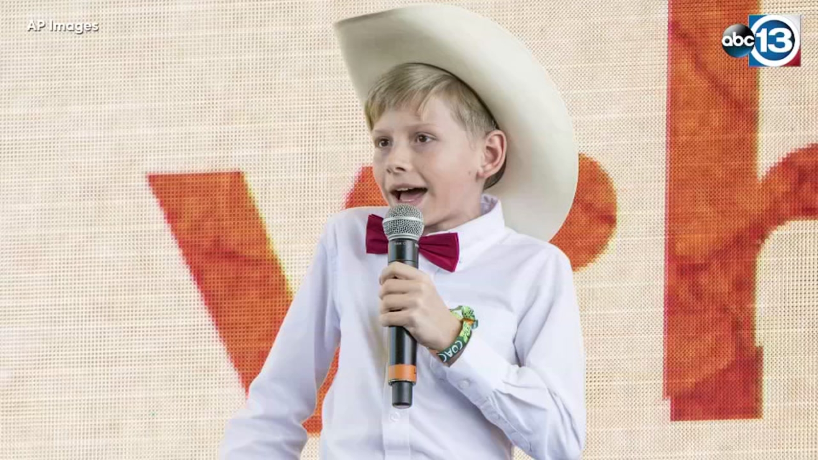 11-year-old 'yodeling boy' Mason Ramsey gets record deal - ABC13 Houston