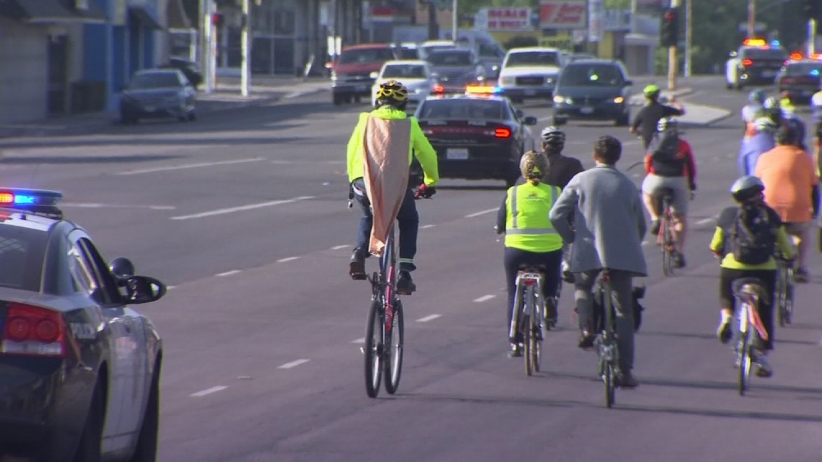 Cyclists celebrate National Bike Month in annual Mall to Mall Bike Ride ...