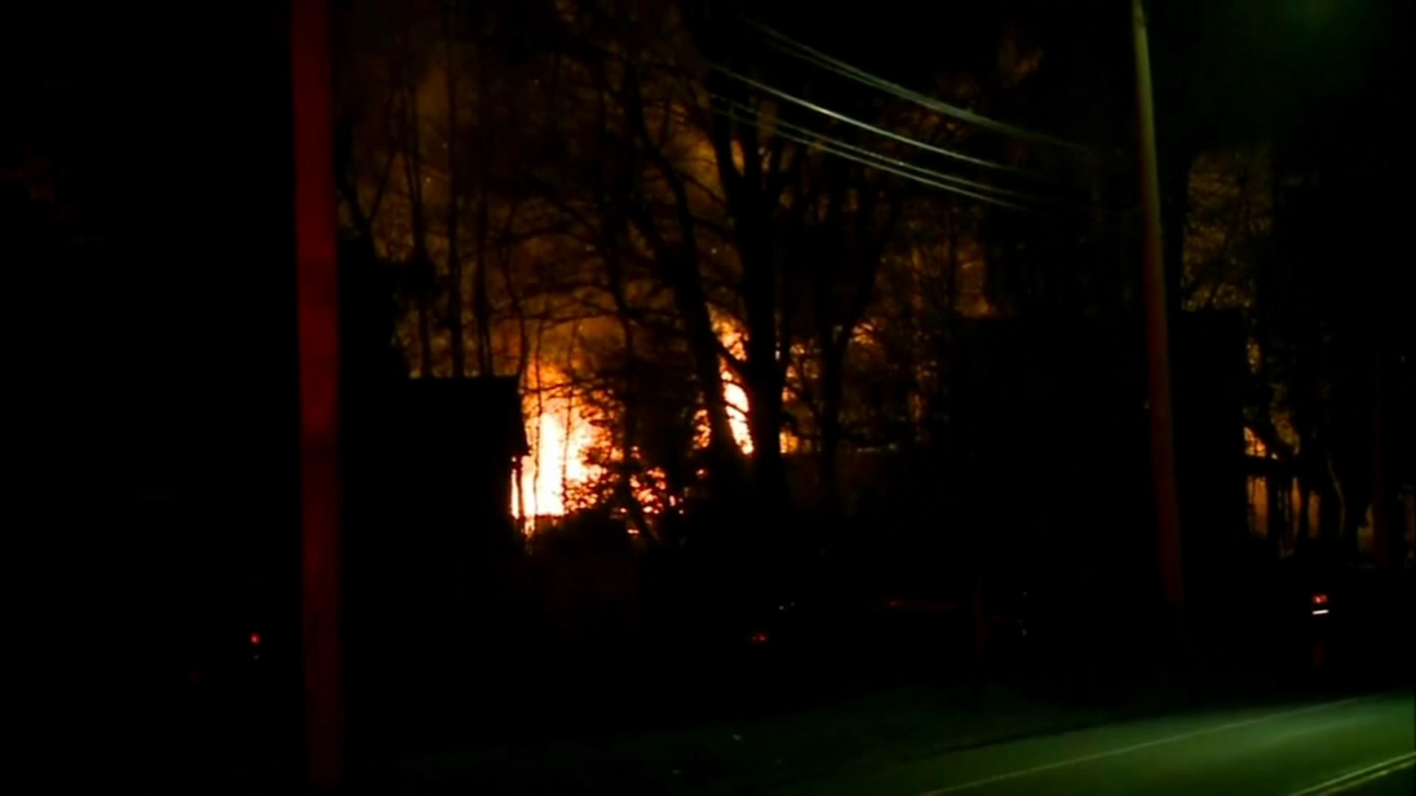 Domestic violence call led to Connecticut standoff, deadly explosion ...