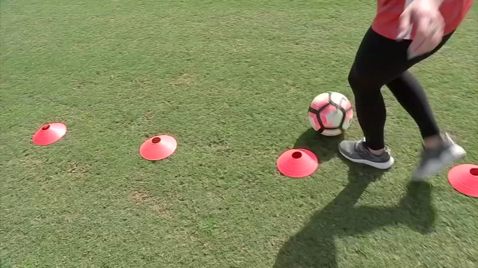 It only takes a soccer ball: Get toned and fit like a Houston Dash ...