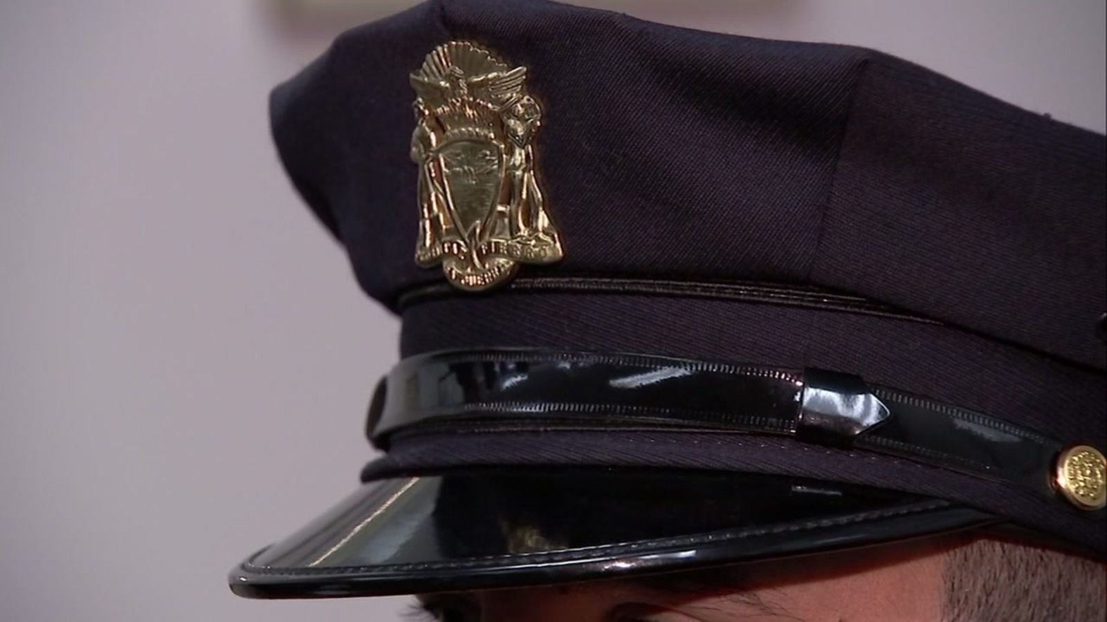 Questions arise over credibility of San Francisco cop accusing the city ...