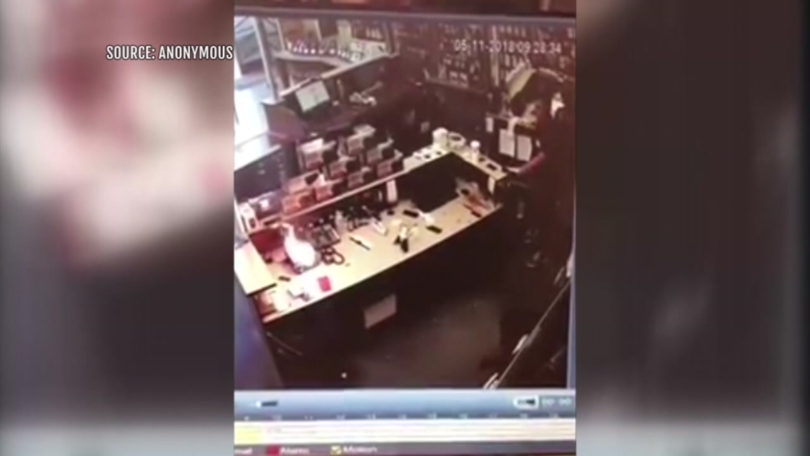 iPhone explodes feet away from store employee - ABC13 Houston