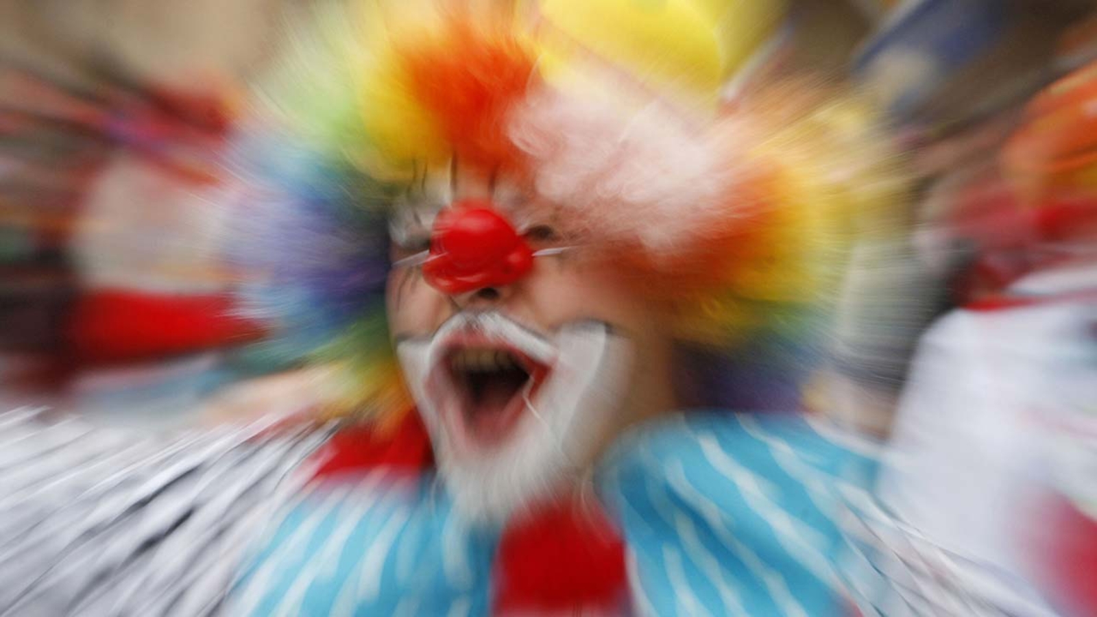 After-dark clown sightings trouble California city - ABC13 Houston