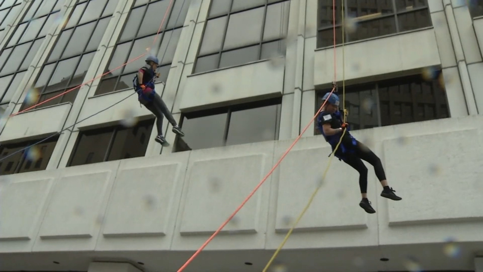 Folks rappel down Delaware building for charity - 6abc Philadelphia