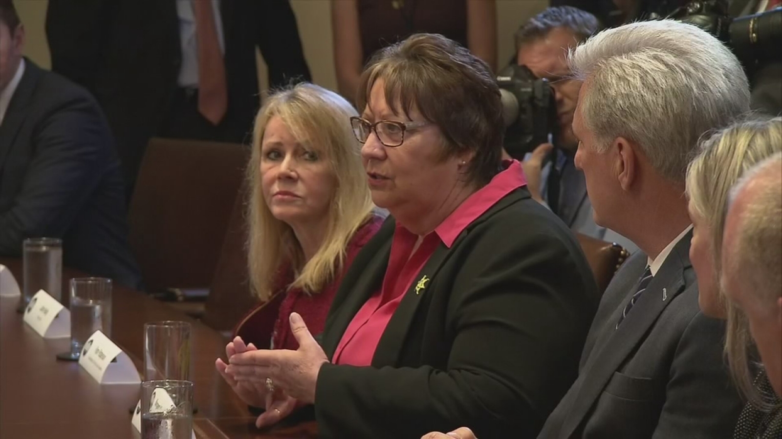 Fresno County Sheriff Margaret Mims meets with President Trump to ...