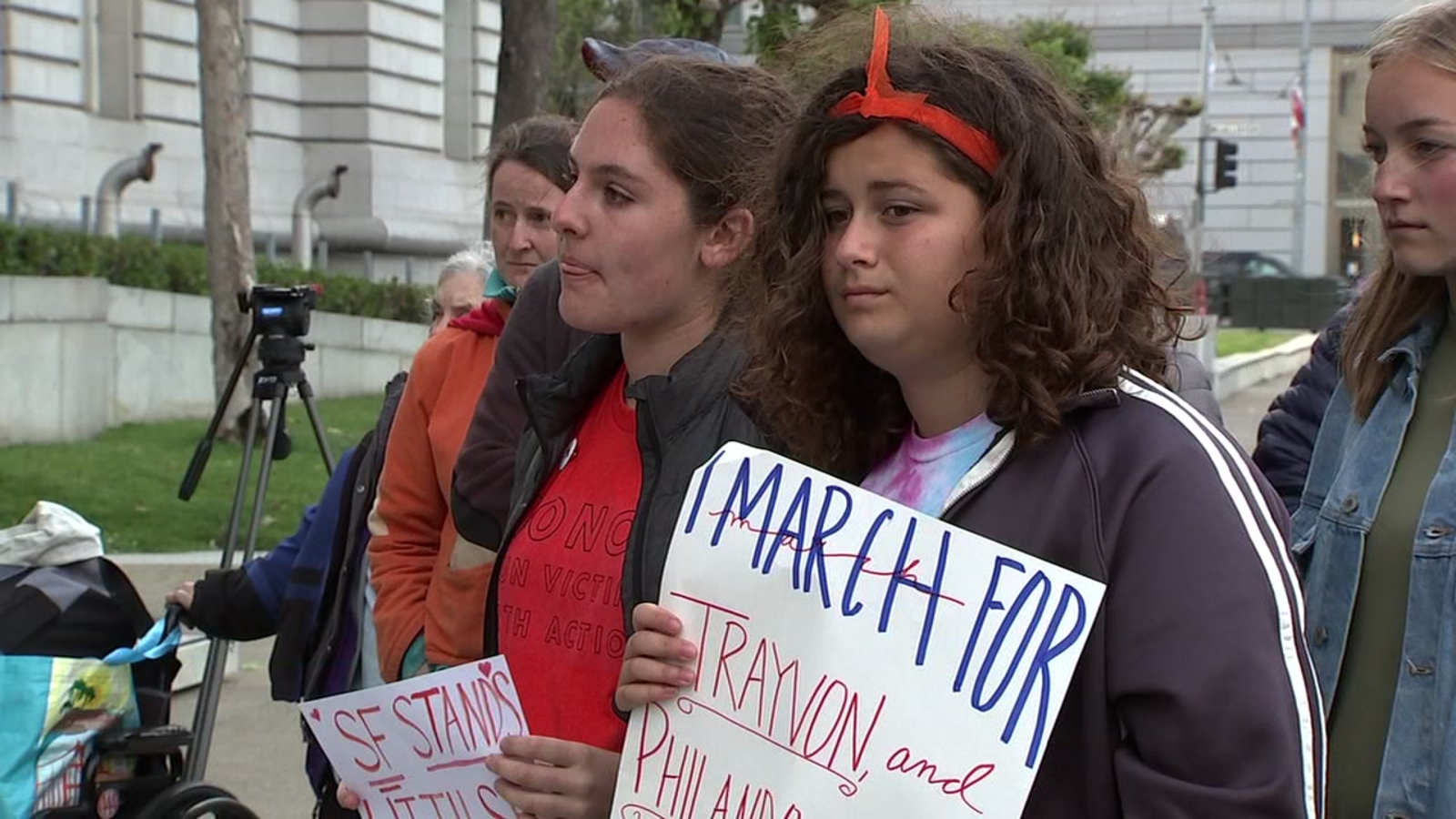 San Francisco students hold vigil for Santa Fe High School shooting ...